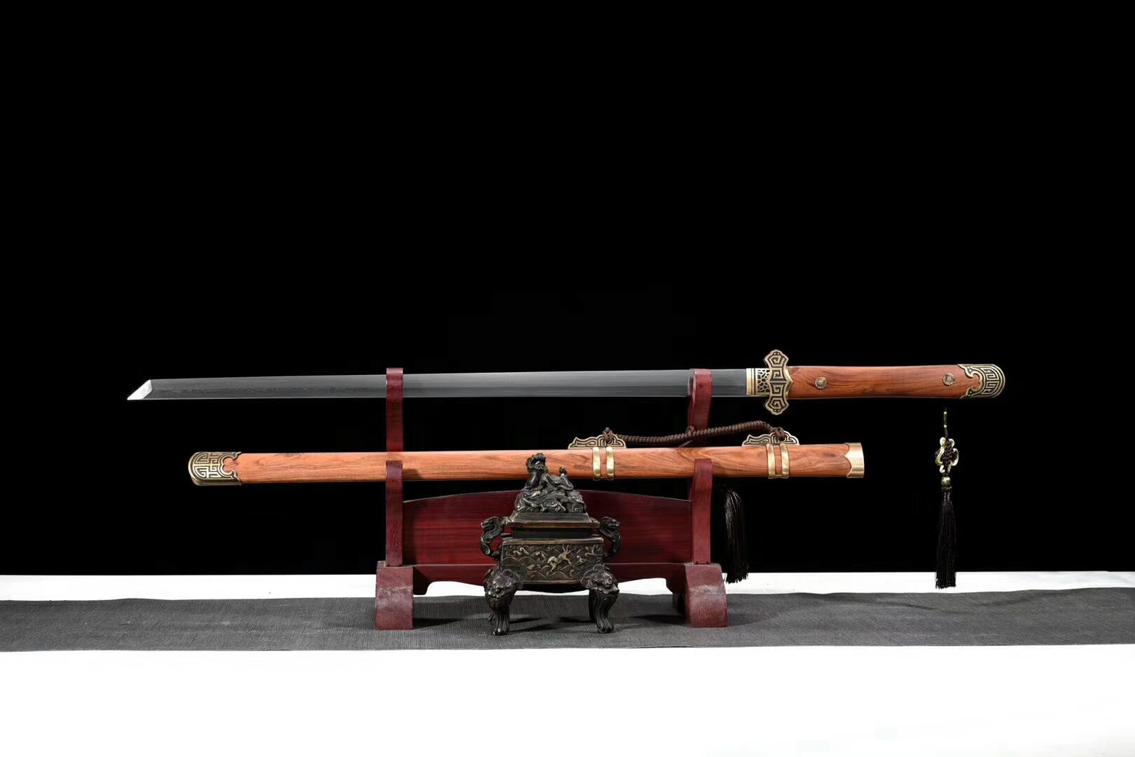 High Quality Folded Steel Sharp Blade Chinese Sword Tang Dynasty Dao“唐刀”